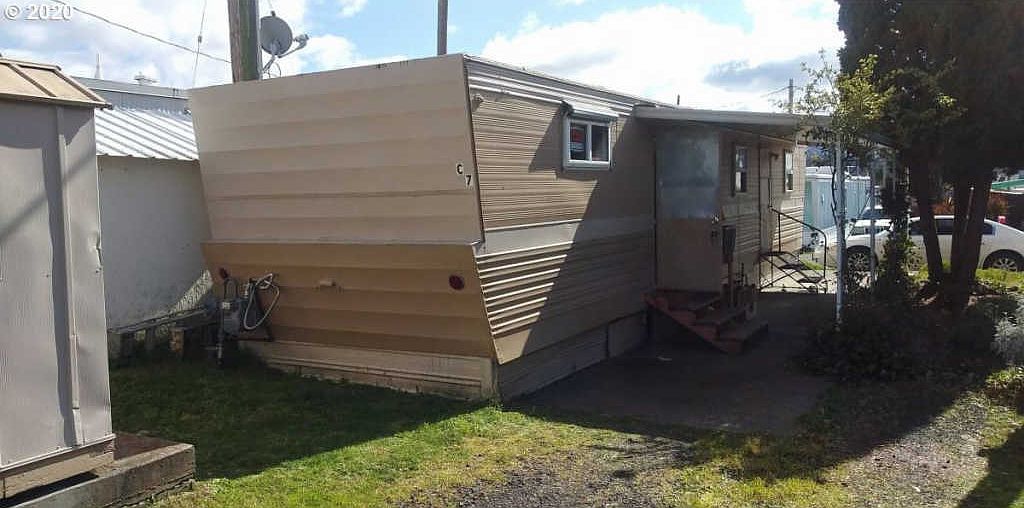 2071 NE Stephens St UNIT C7, Roseburg, OR 97470 | Zillow