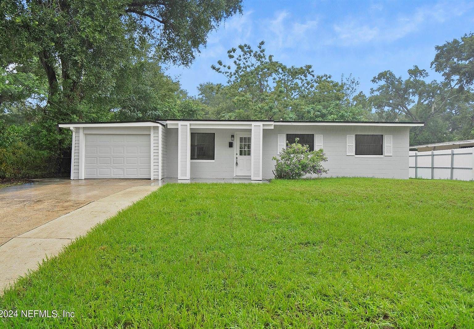 7151 N King Arthur Rd, Jacksonville, FL 32211 | Zillow