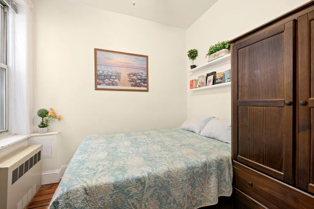 459 West 35th Street #5E in Hudson Yards, Manhattan | StreetEasy