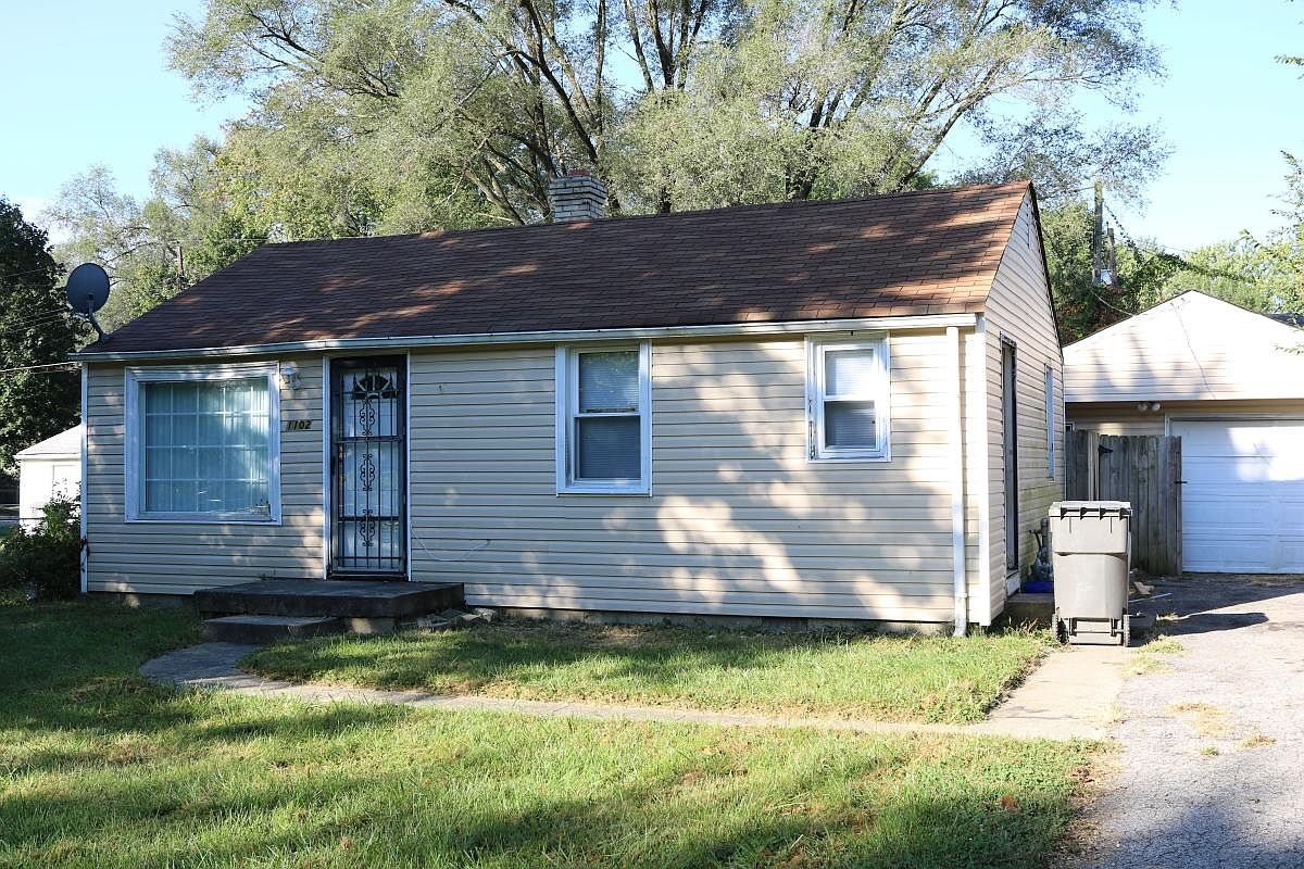 1102 Worcester Ave, Indianapolis, IN 46203 | Zillow