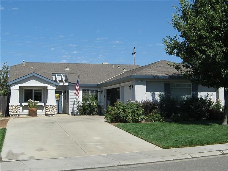 177 Anderson Way, Wheatland, CA 95692 | Zillow