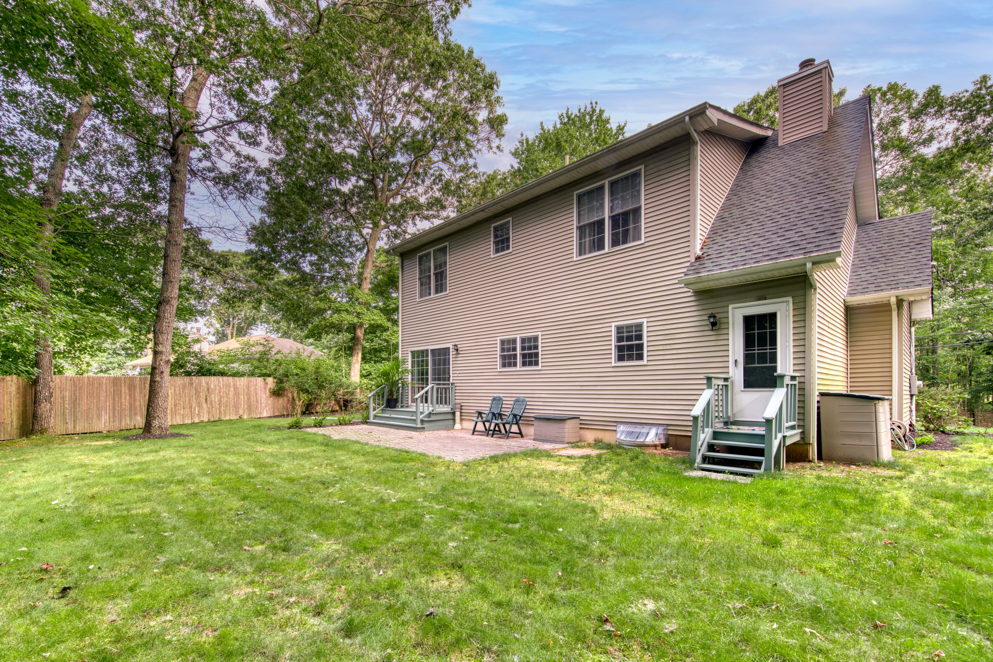 96 Roses Grove Rd, Southampton, NY 11968 | Out East