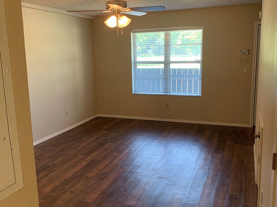 410 Daughtrey Ave #402, Waco, TX 76706 | Zillow