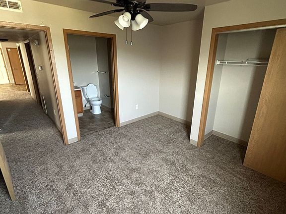 7500 Meadowlands Dr #205, Des Moines, IA 50320 | Zillow