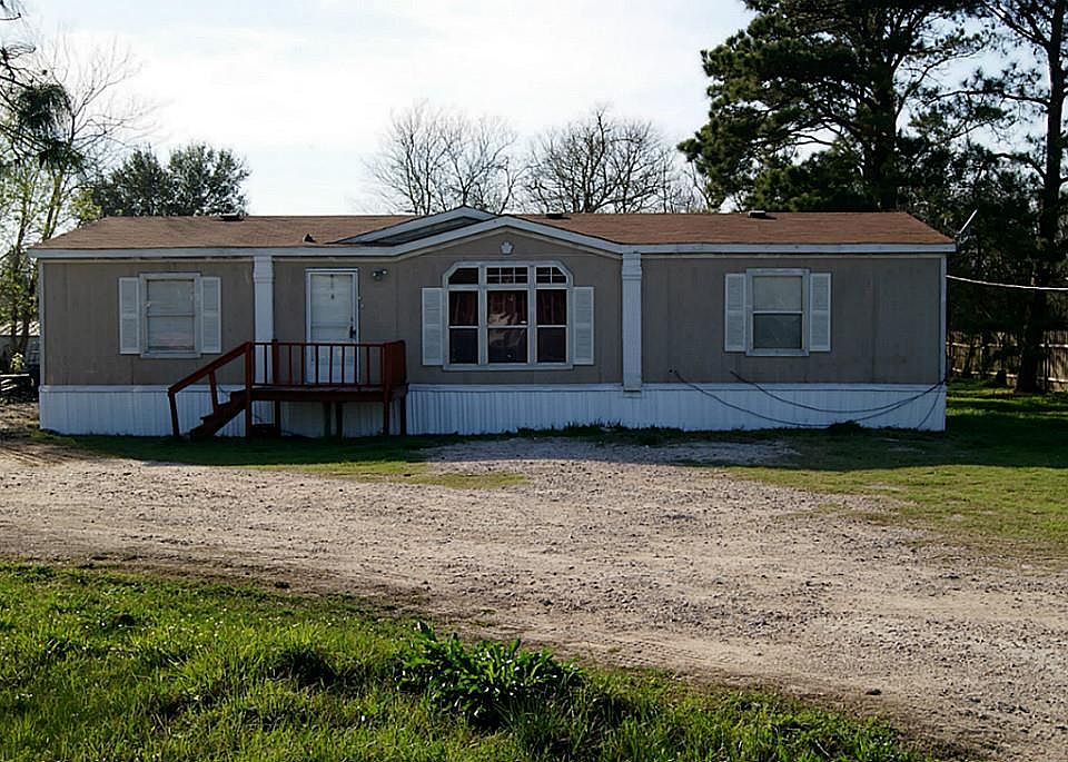 16806 W Sandy Meadows Dr, Rosharon, TX 77583 | Zillow