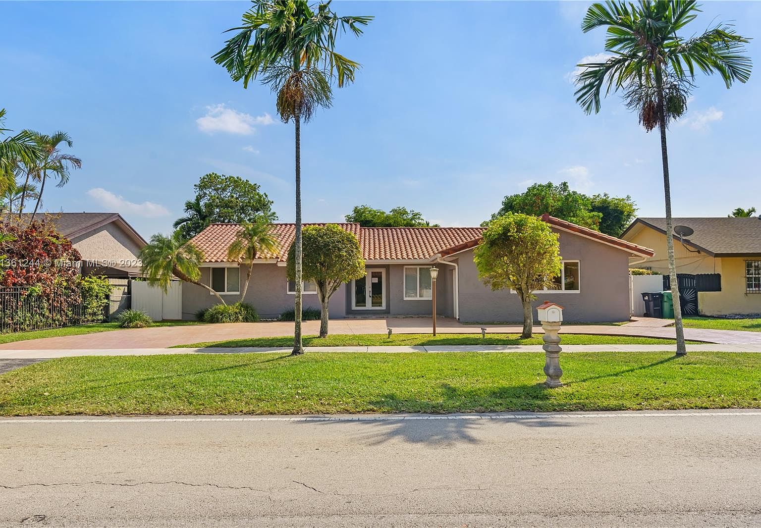 11420 SW 32nd St, Miami, FL 33165 | Zillow