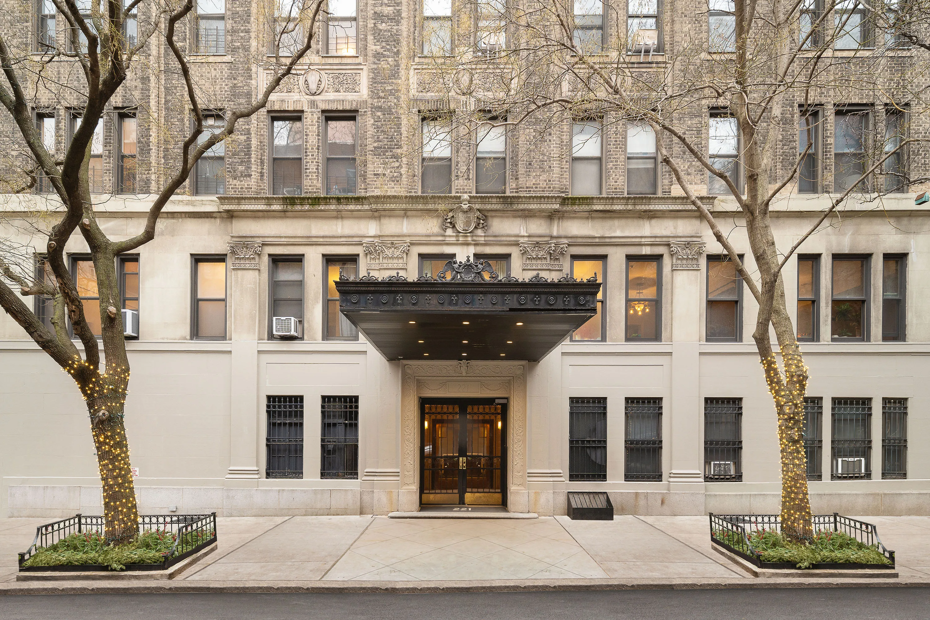 221 West 82nd Street #8G in Upper West Side, Manhattan | StreetEasy
