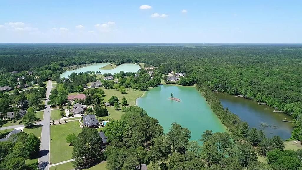 6 Hidden Lakes Dr, Albany, GA 31721 | MLS #148053 | Zillow