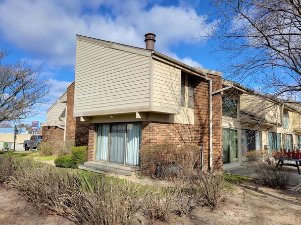 Milwaukee WI Condos & Apartments For Sale - 70 Listings | Zillow