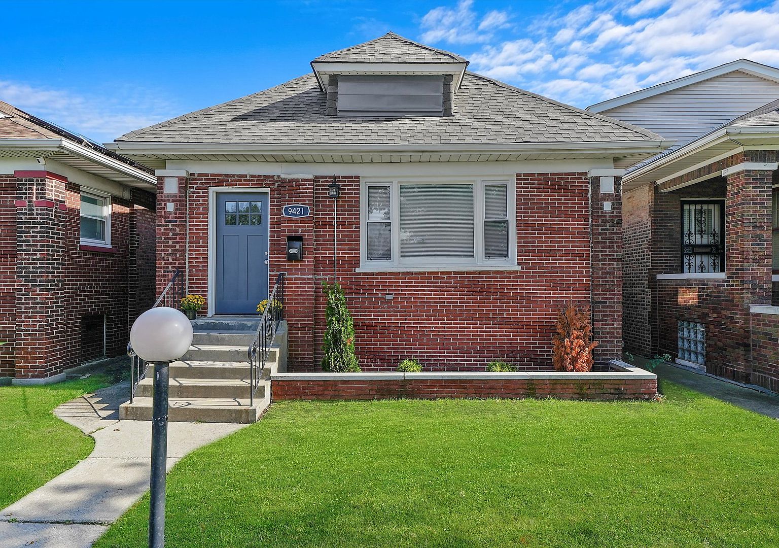 9421 S Rhodes Ave, Chicago, IL 60619 | Zillow