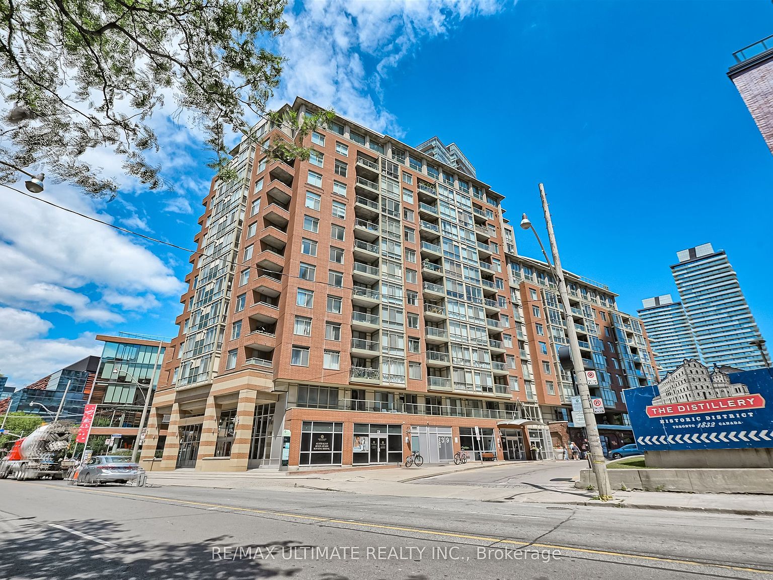 39 Parliament St #808, Toronto, ON M5A 4R2 | MLS #C12305228 | Zillow