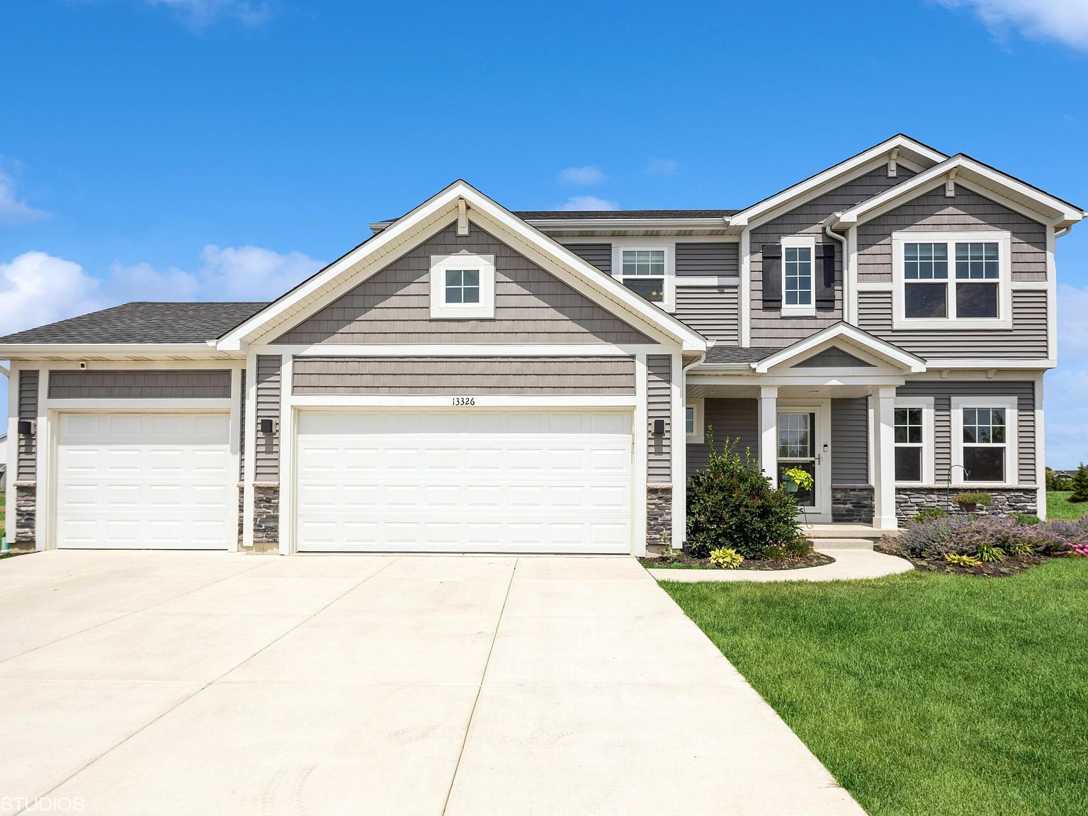 13326 Sky Dr, Dyer, IN 46311 | Zillow