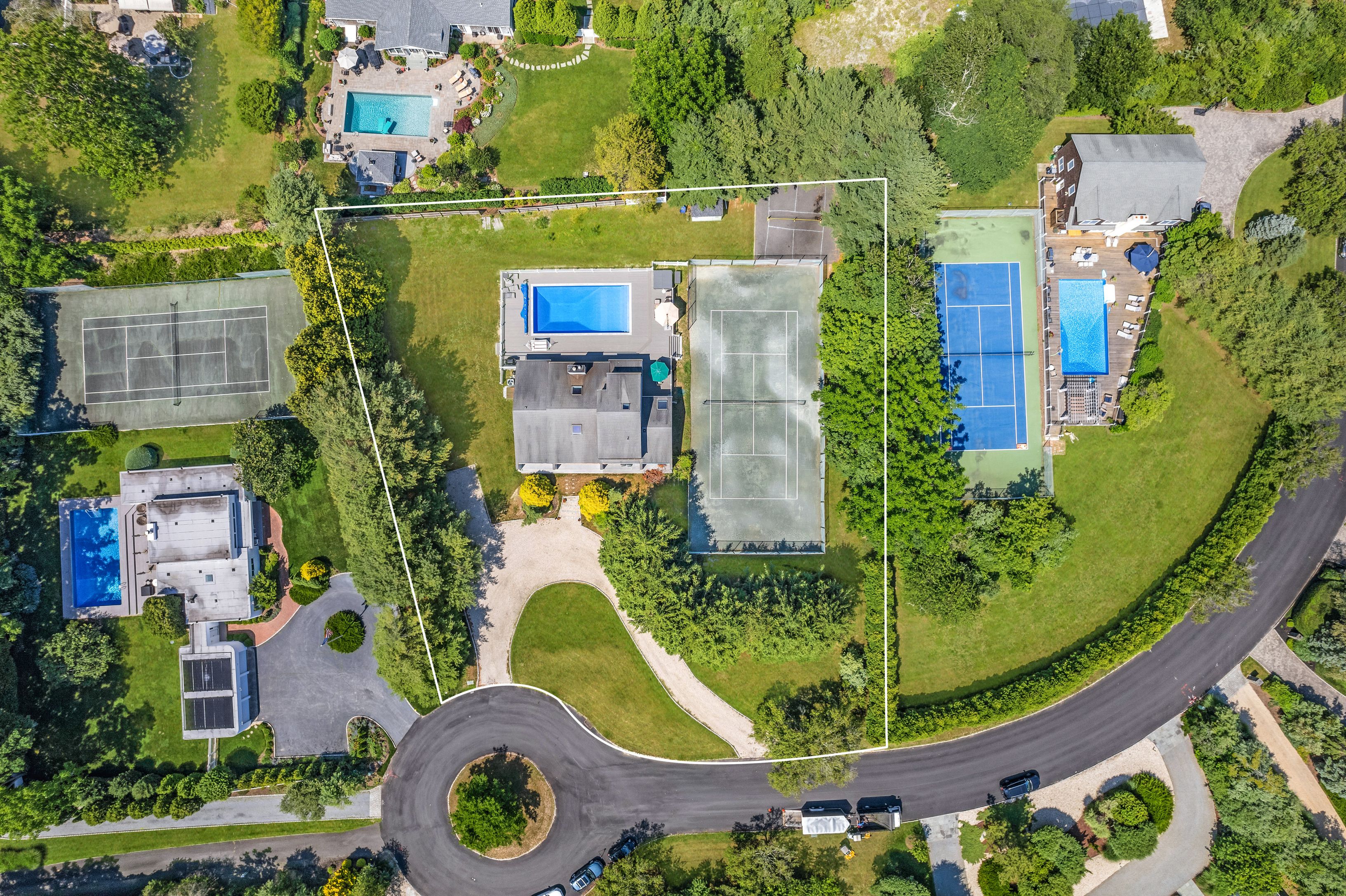 13 Sandys Ln, Remsenburg, NY 11960 | Out East