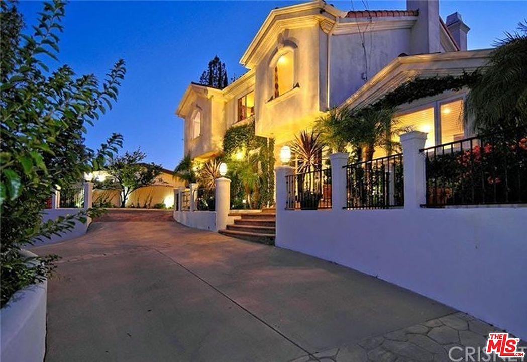 4957 Alatar Dr, Woodland Hills, CA 91364 | Zillow