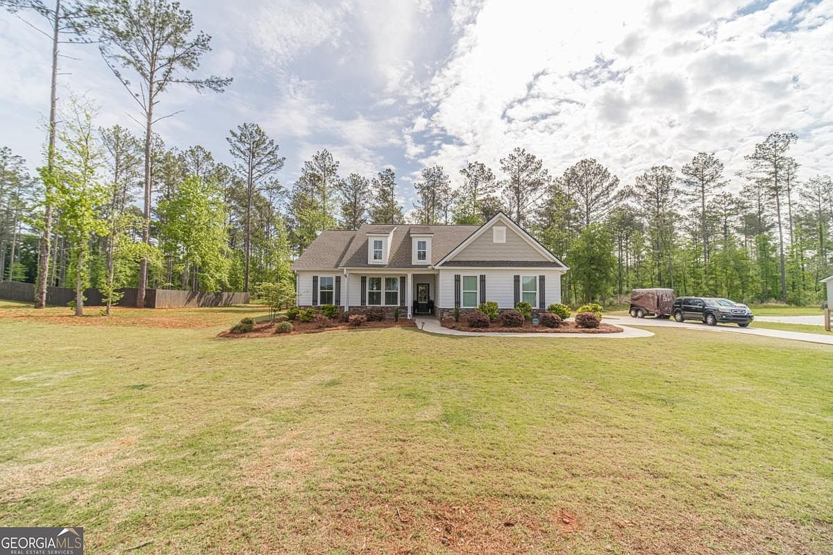 207 Jim Daws Rd, Monroe, GA 30655 | Zillow