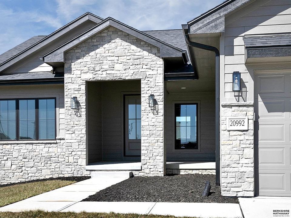 20992 Jaynes St, Omaha, NE 68022 | Zillow