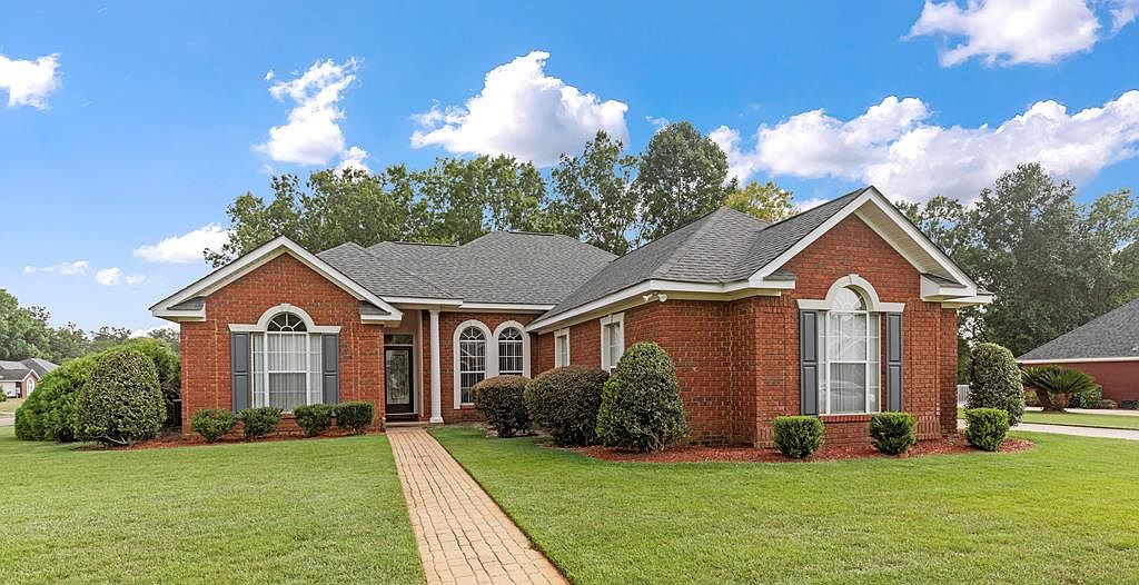 101 Doncaster Way, Dothan, AL 36305 | Zillow