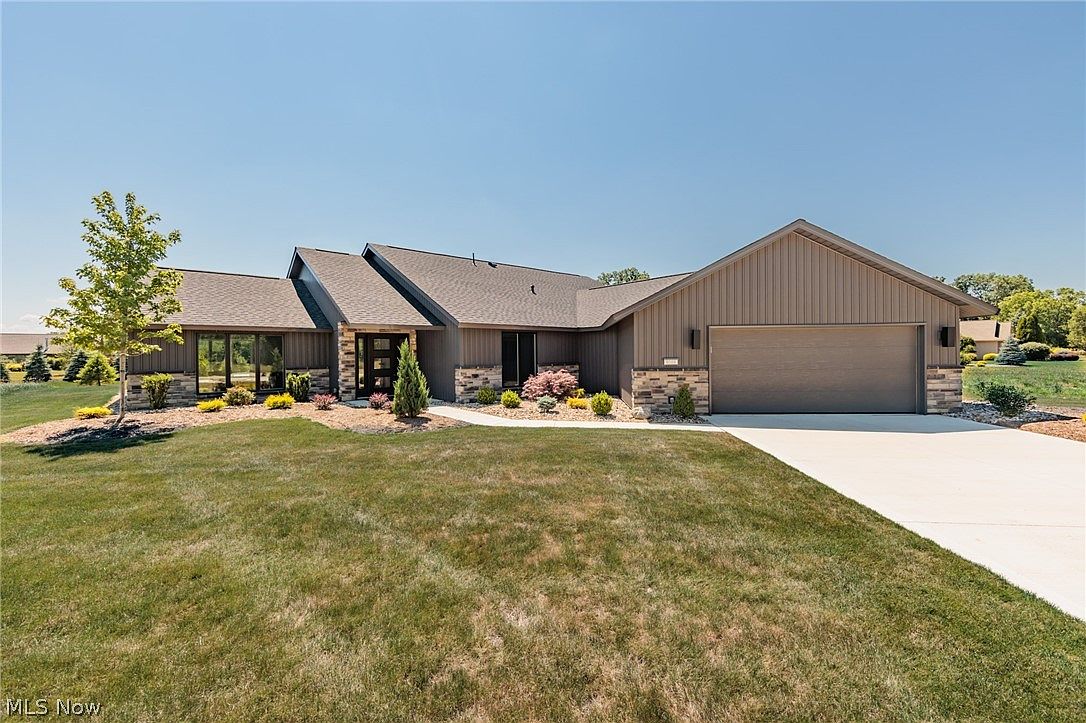 9008 Riverwood Dr, North Ridgeville, OH 44039 | Zillow