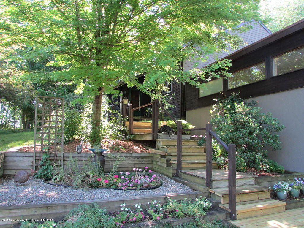 2205 Hawley Rd, Mason, MI 48854 | Zillow