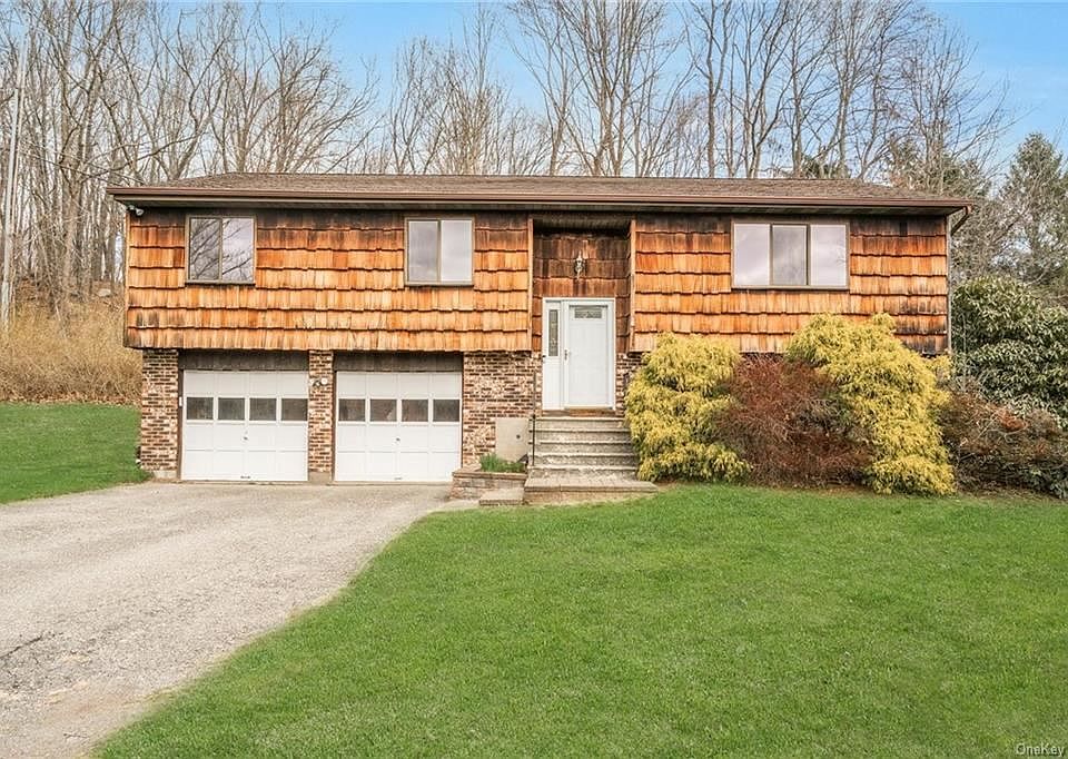 4 Spring Ln, Brewster, NY 10509 | Zillow