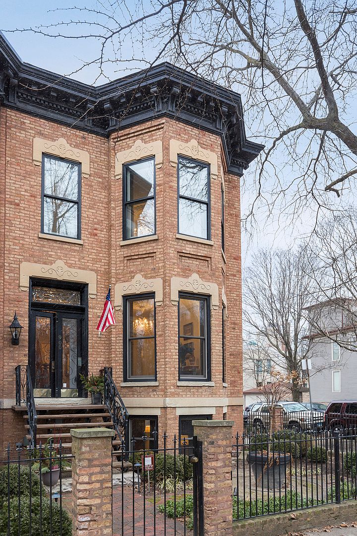 900 W Webster Ave, Chicago, IL 60614 | Zillow