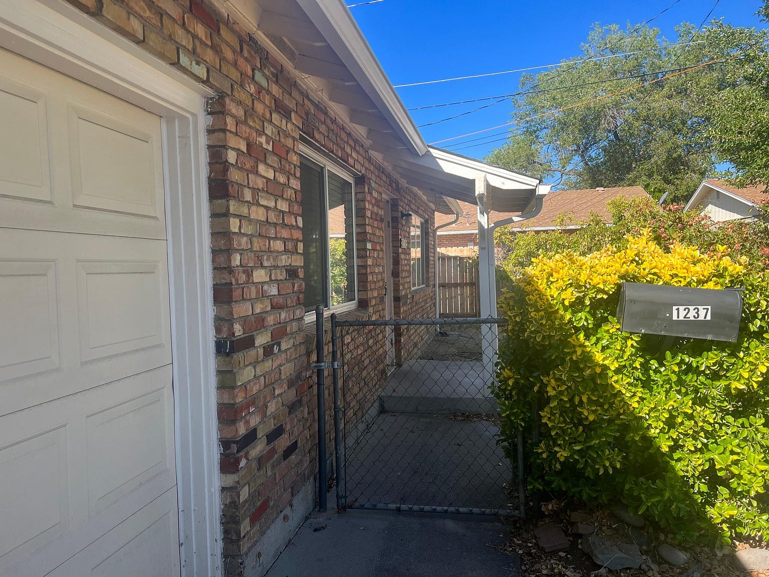 1237 Montello St, Reno, NV 89512 | Zillow