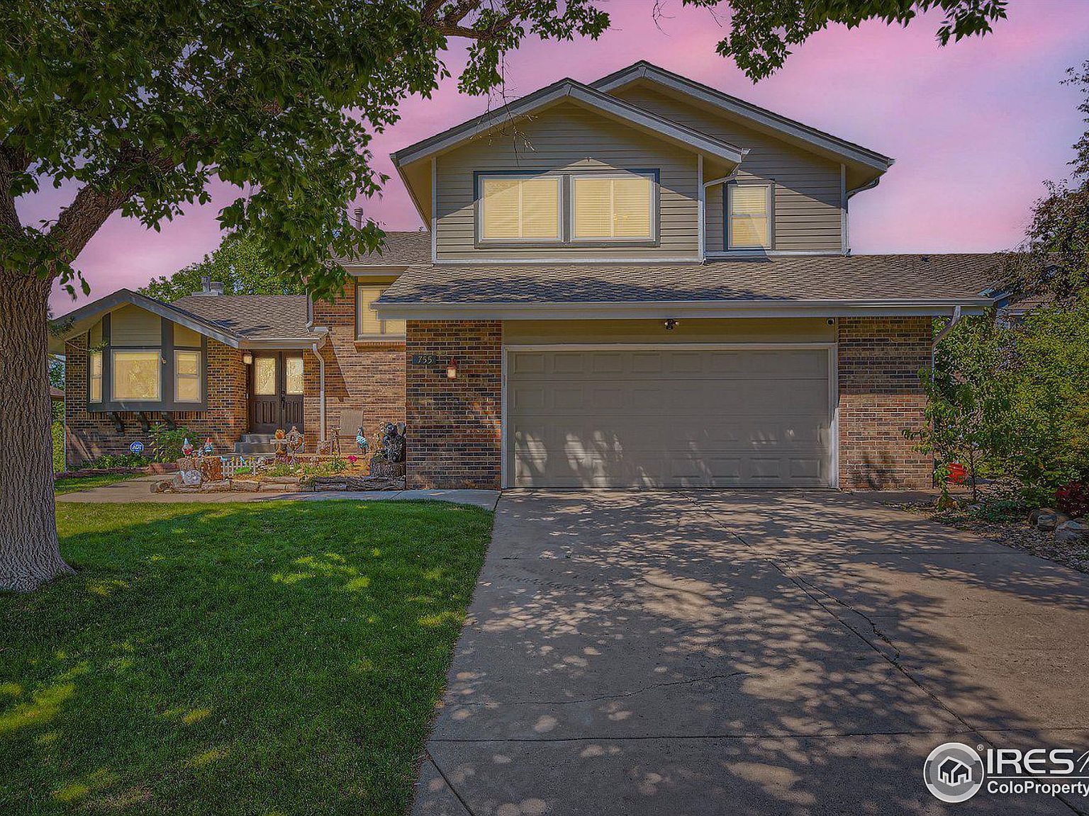 755 Old Stone Dr, Highlands Ranch, CO 80126 | Zillow