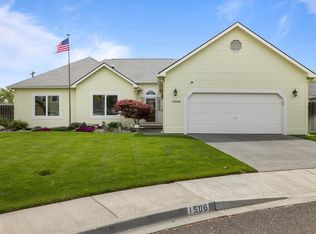 1817 Newhaven Loop, Richland, WA 99352 | MLS #2224165 | Zillow