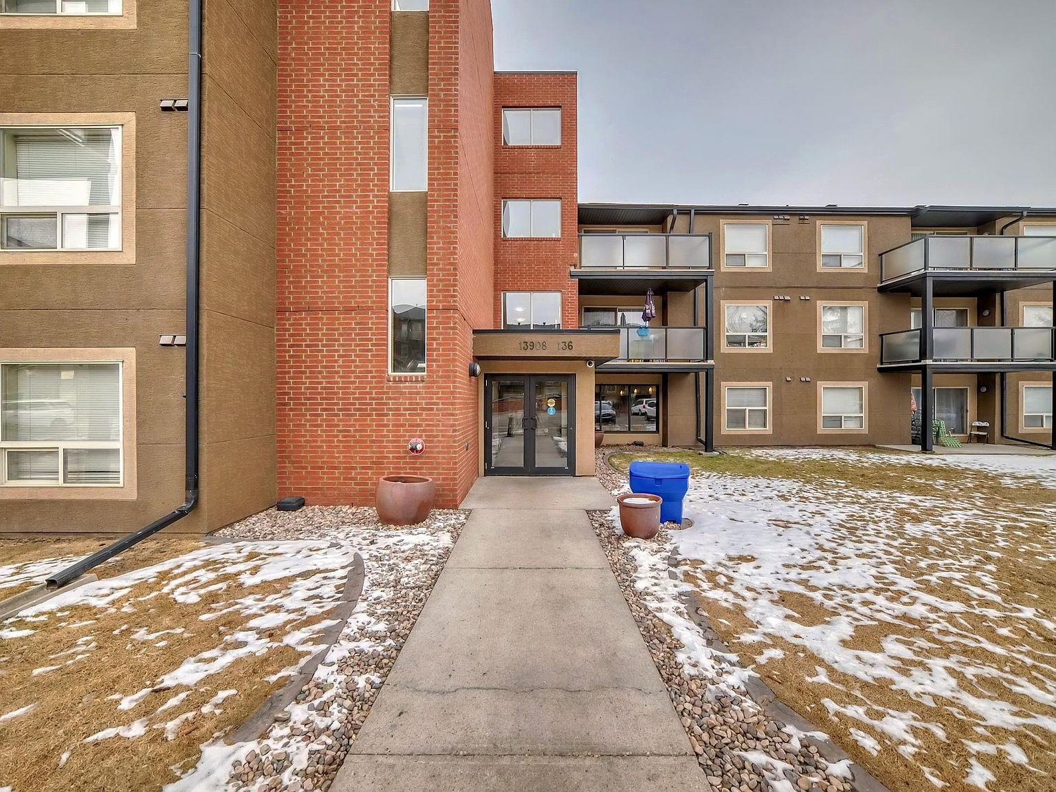 13908 136th St NW #215, Edmonton, AB T6V 1Y4 | MLS #E4374055 | Zillow