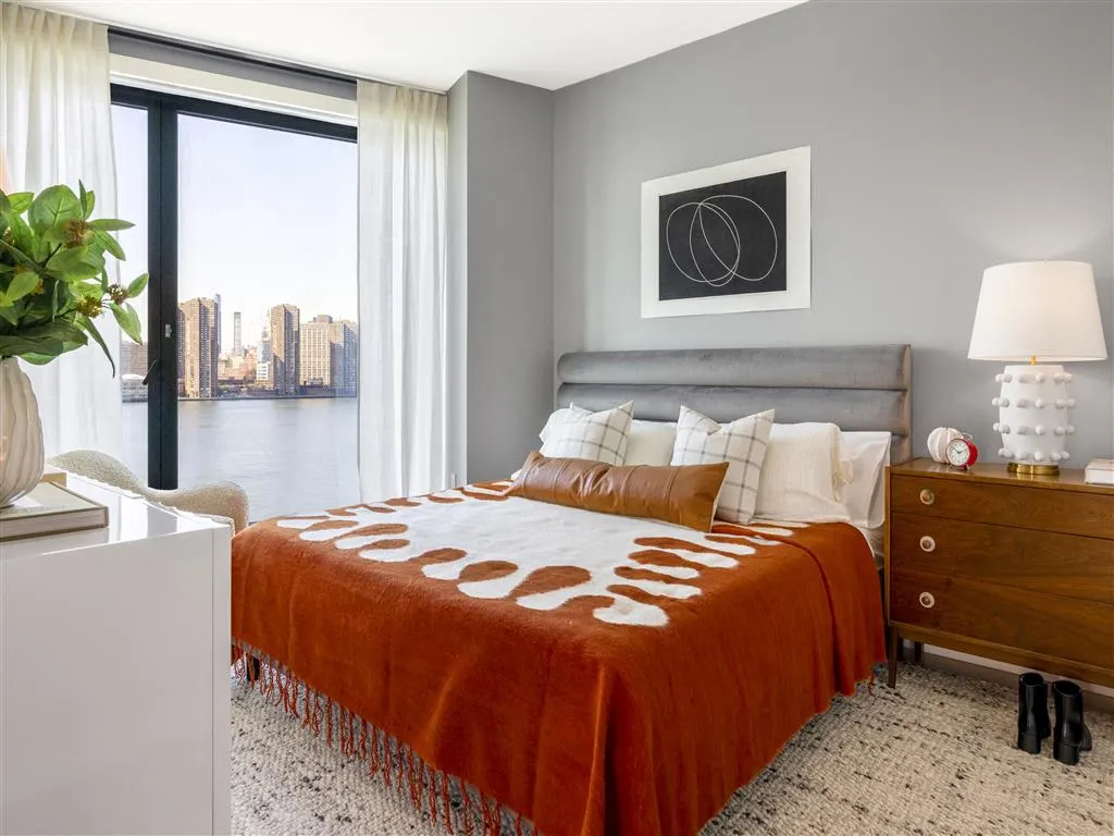 1 Eagle Street #1-3211 in Greenpoint, Brooklyn | StreetEasy
