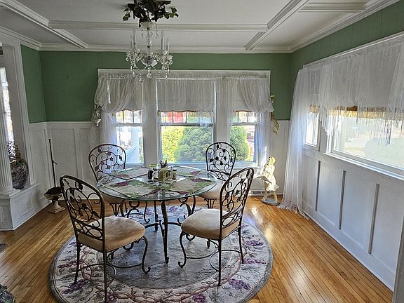 32 McLean Street, Ballston Spa, NY 12020 | Zillow