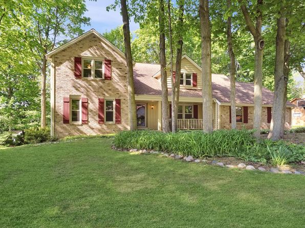 53005 Real Estate - 53005 Homes For Sale | Zillow