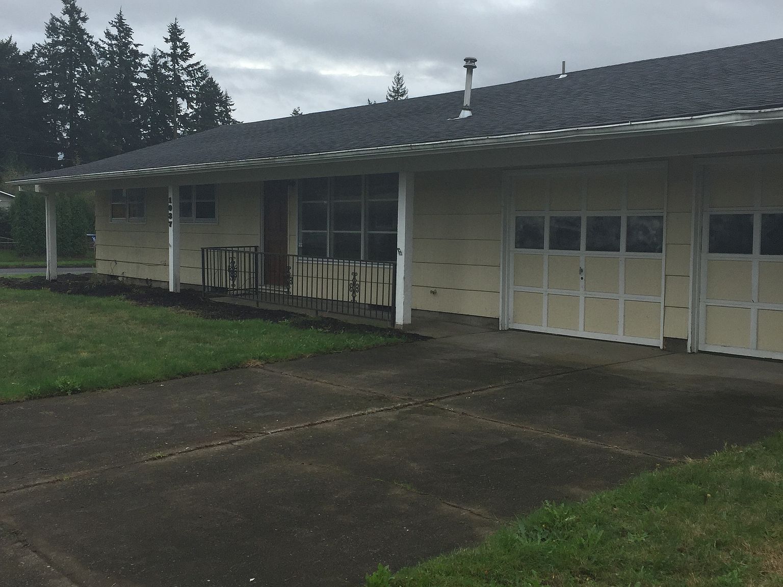 1037 SE 167th Ave, Portland, OR 97233 | Zillow