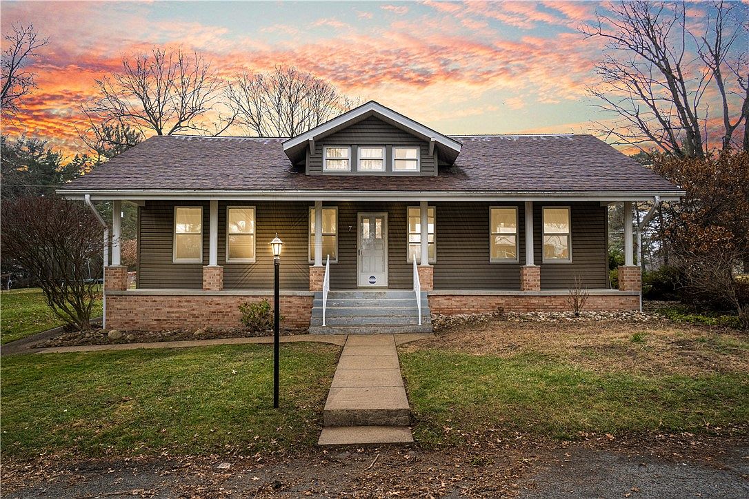 7 Linden St, Ellsworth, PA 15331 | Zillow