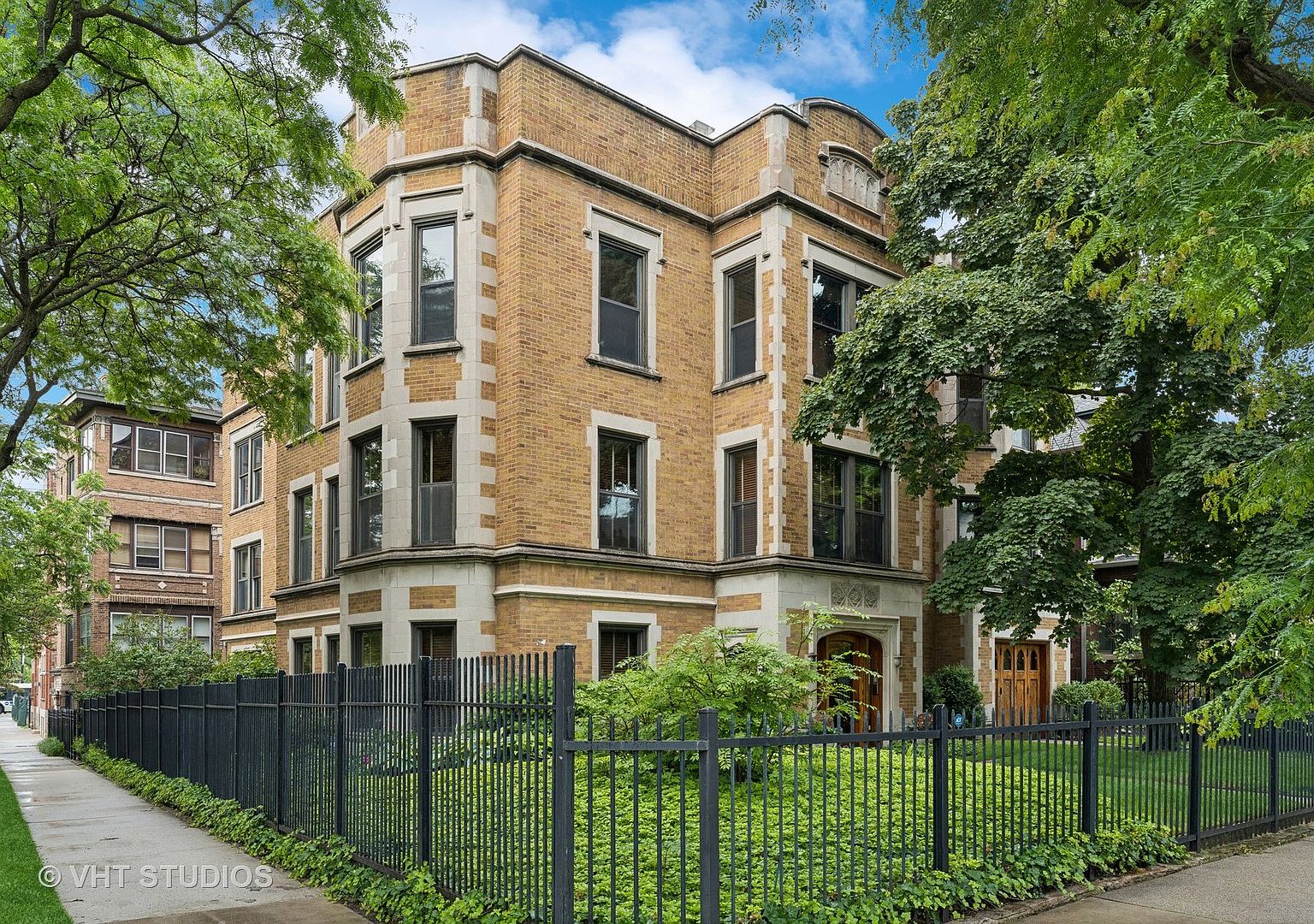 4700 N Dover St #3, Chicago, IL 60640 | Zillow