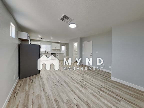 2280 Platinum Band St, Las Vegas, NV 89156 | Zillow