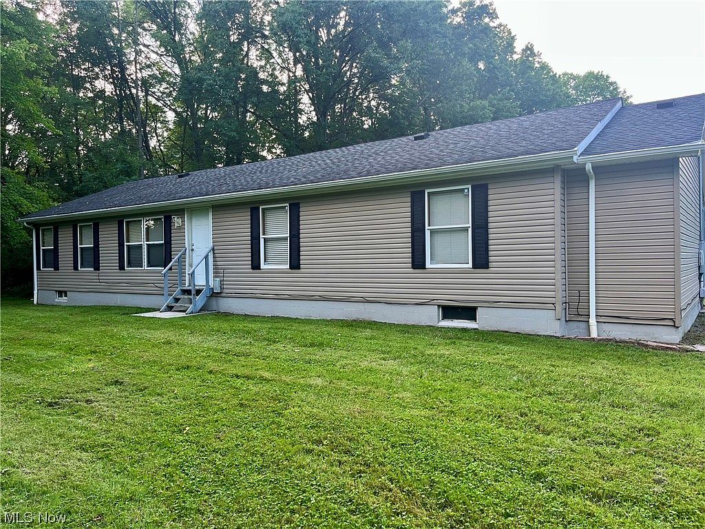 4380 Oak St, Lowellville, OH 44436 | MLS #4468669 | Zillow