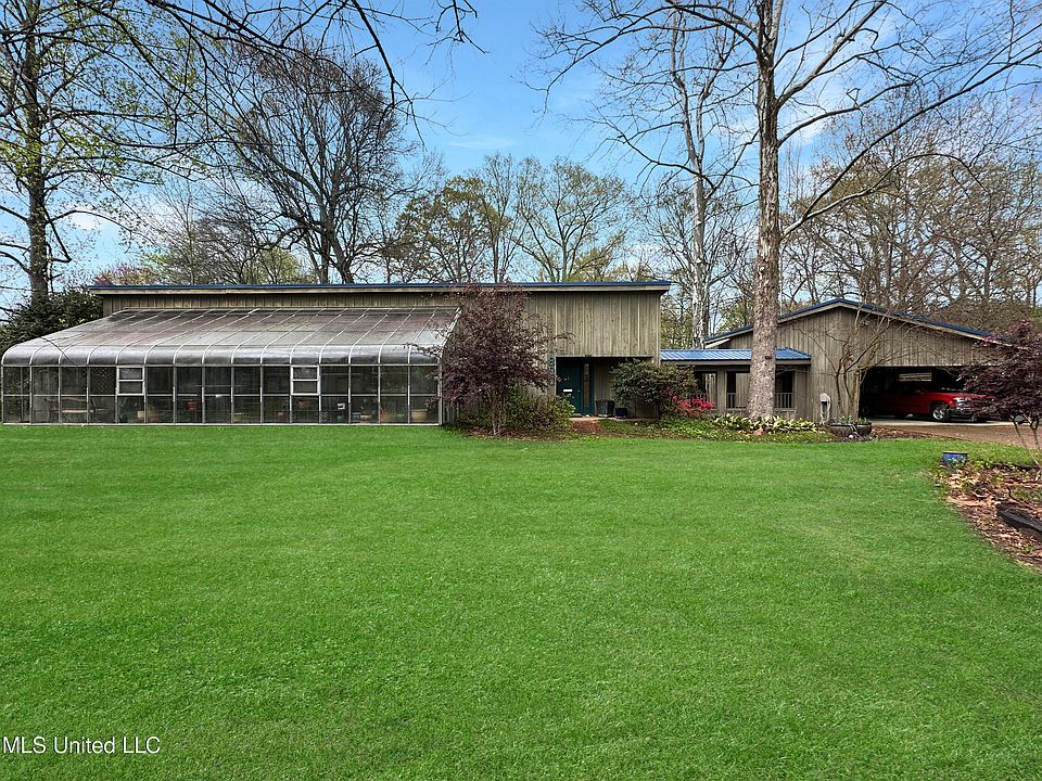 800 Colonial Cir, Jackson, MS 39211 | Zillow 800 Colonial Cir, Jackson, MS 39211 | Zillow