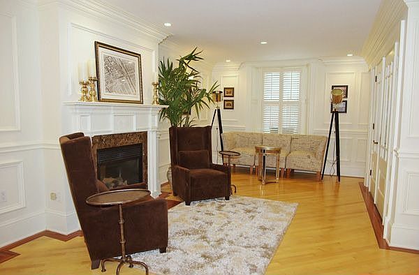 11 Walnut St, Boston, MA 02108 | Zillow