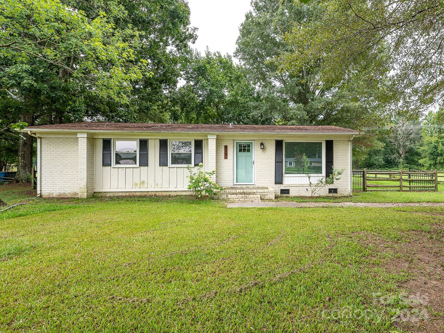 8106 Indian Trail Fairview Rd, Indian Trail, NC 28079 | Zillow