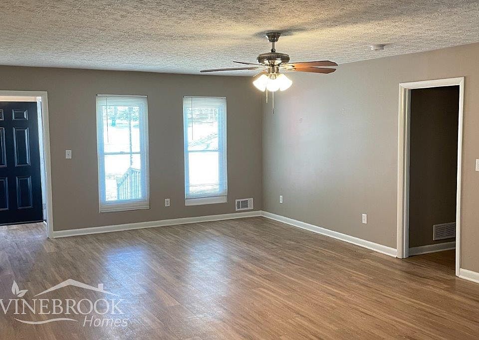 4811 Elam Rd, Stone Mountain, GA 30083 | Zillow