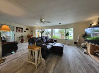 5271 Camelot Dr E #47, Sarasota, FL 34233 | MLS #10732701 | Zillow