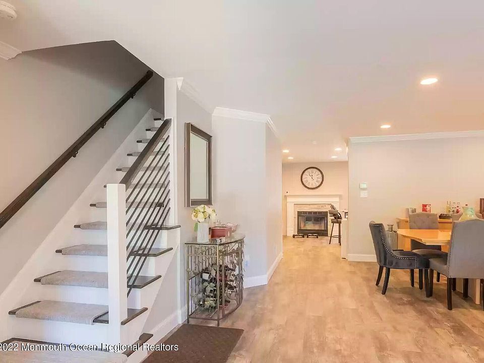 32 Portland Place, Morganville, NJ 07751 | Zillow