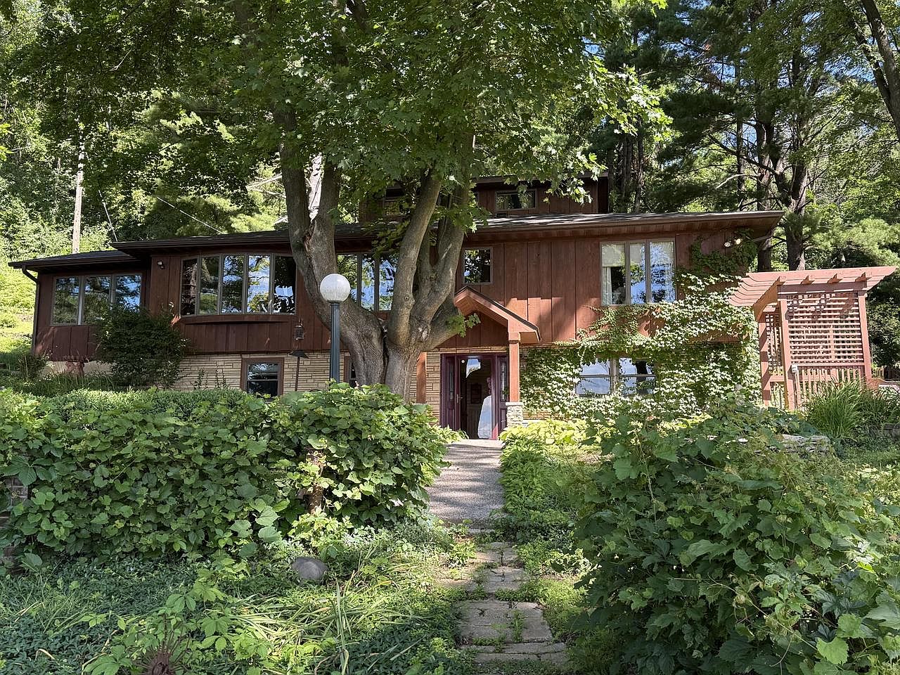 W5750 County Rd OS, Onalaska, WI 54650 | Zillow