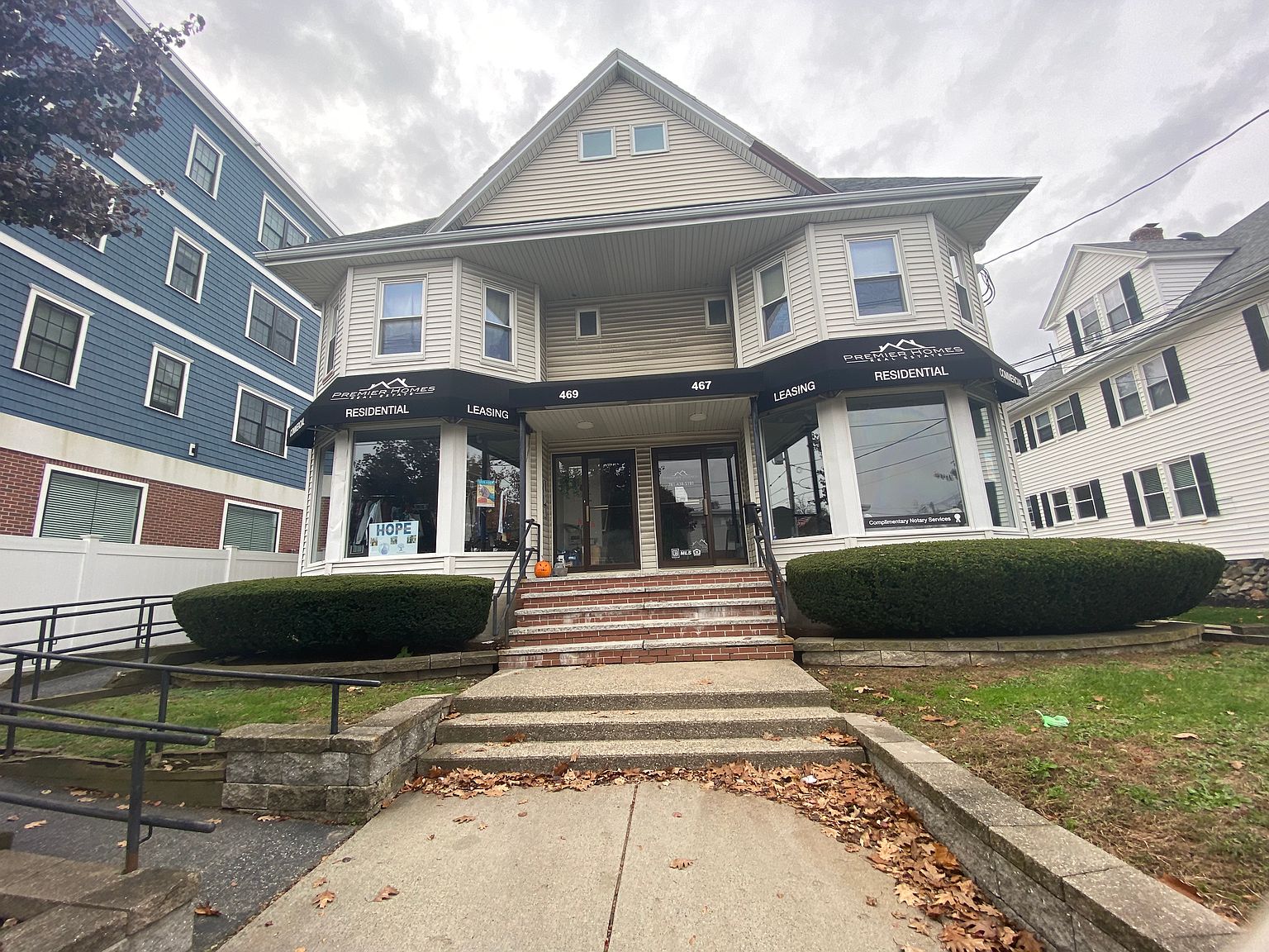 469 Main St #1, Stoneham, MA 02180 | Zillow