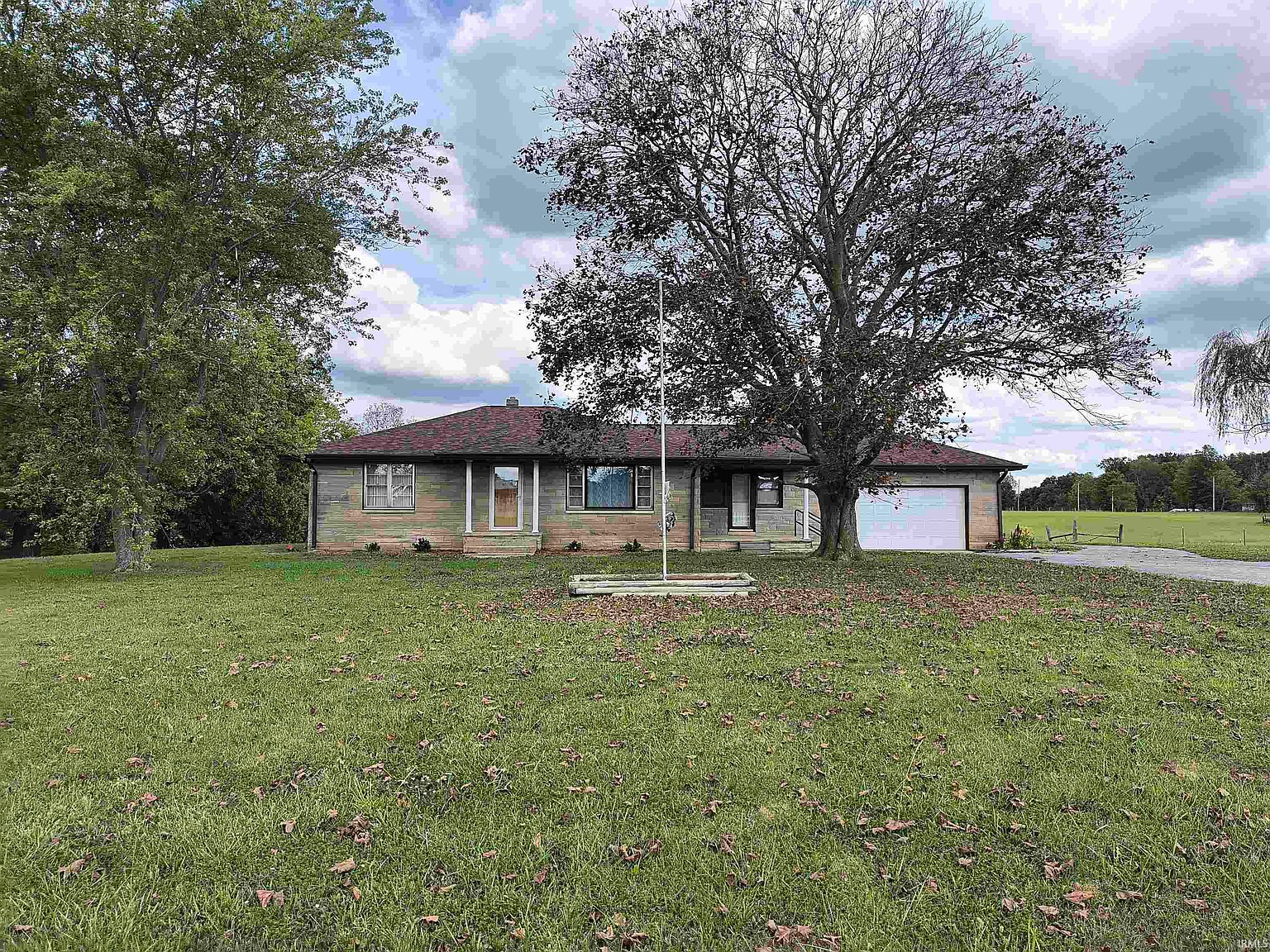 5895 S High St #231, Owensburg, IN 47453 | Zillow