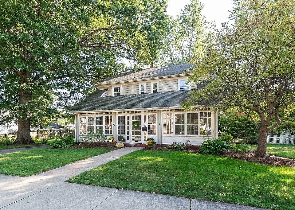 10 Adams St, North Attleboro, MA 02760 | Zillow