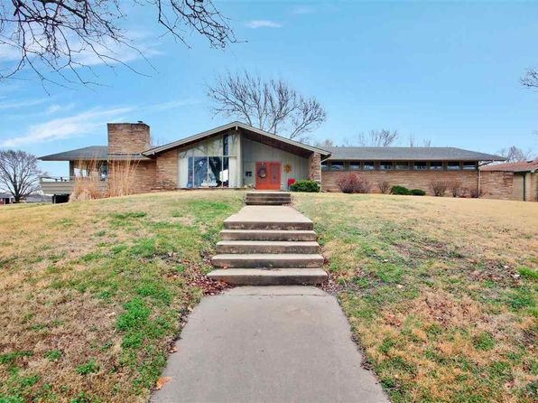 Augusta Real Estate - Augusta KS Homes For Sale | Zillow