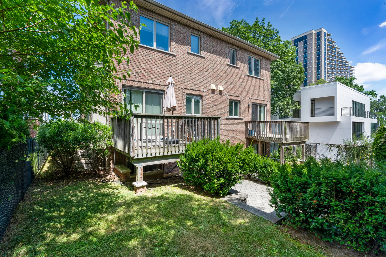 212 Slocum Way #B in Fort Lee, New Jersey | StreetEasy