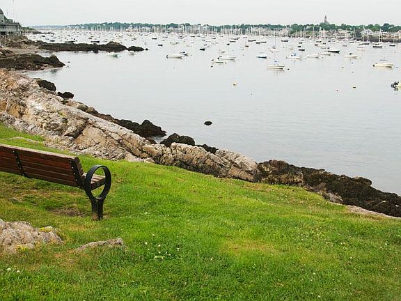 218 Washington St, Marblehead, MA 01945 | Zillow